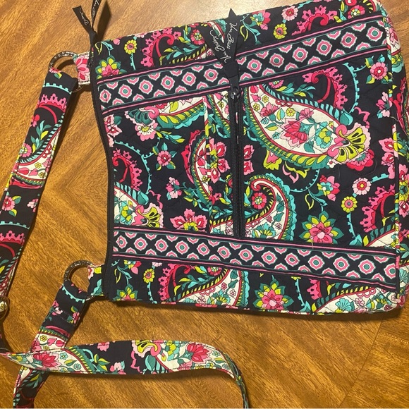 Vera Bradley | Bags | Vera Bradley Over The Shoulder | Poshmark